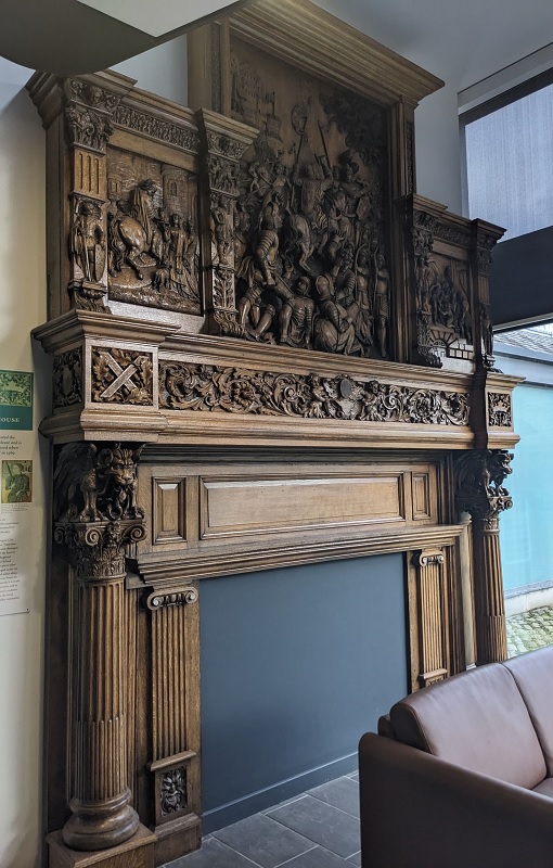 Castlemilk House Fireplace – EuroWalks